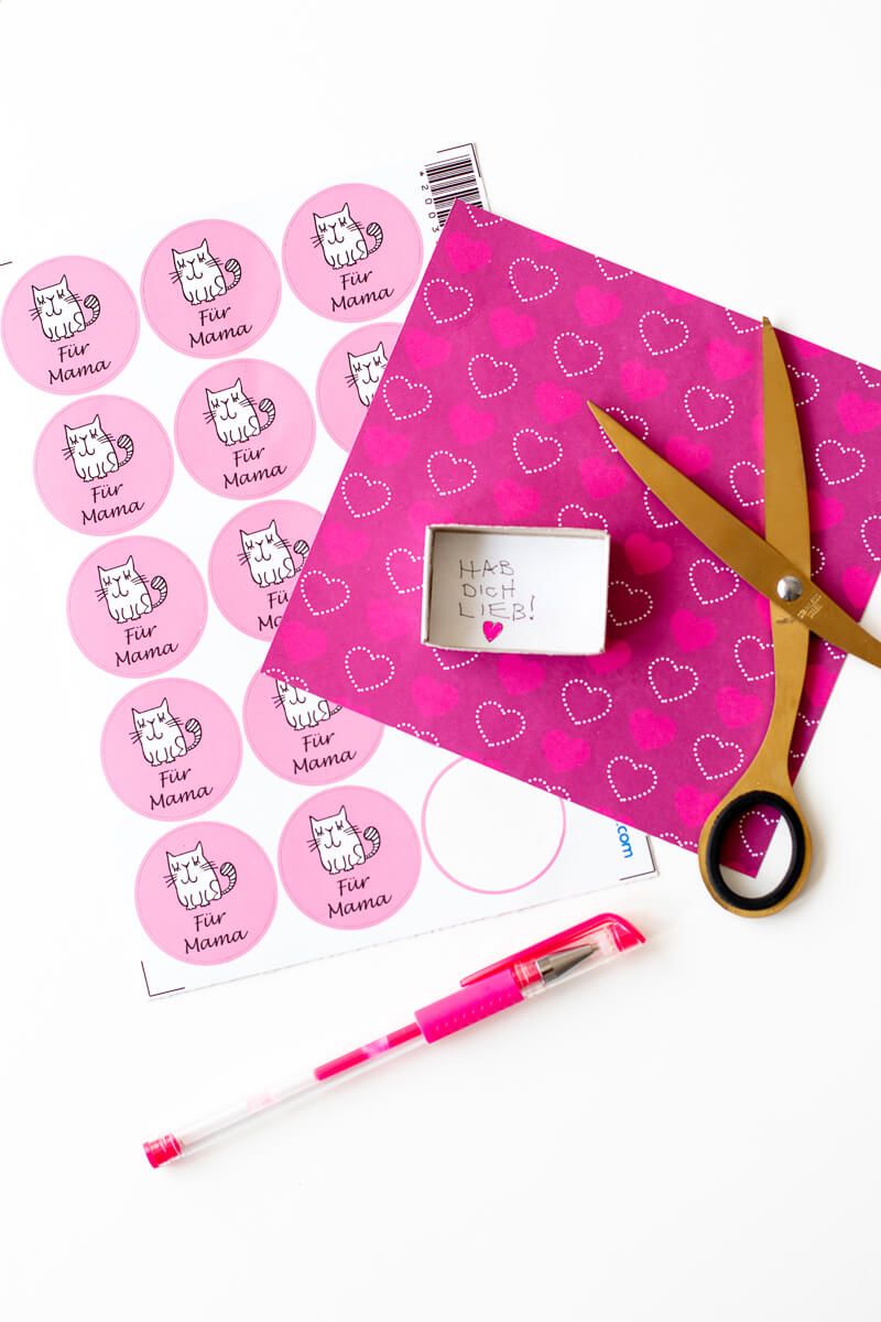 Une idée de bricolage facile avec des étiquettes personnalisées - Blog